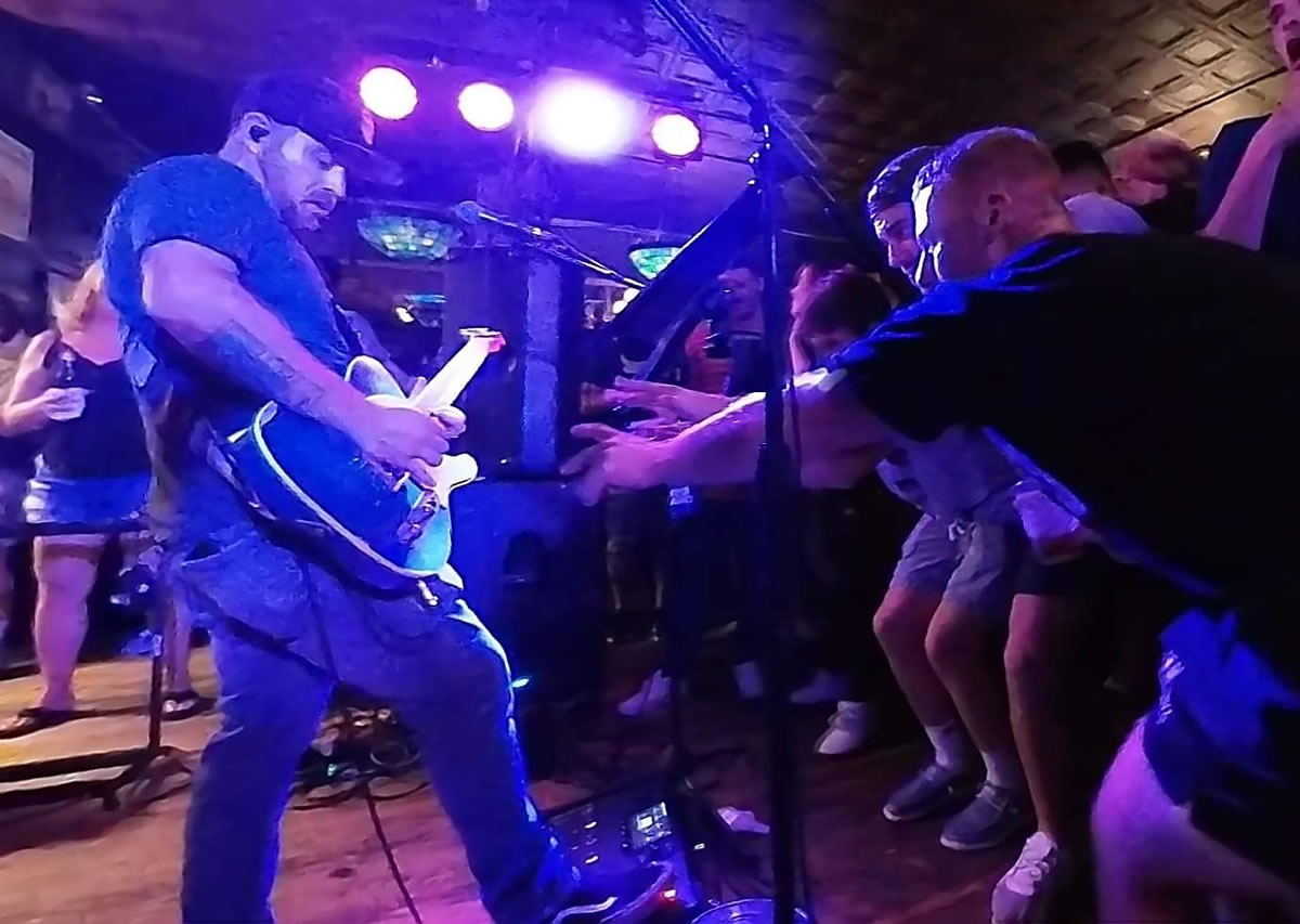 39 North - Press Kit - Alternative, Modern & Classic Rock